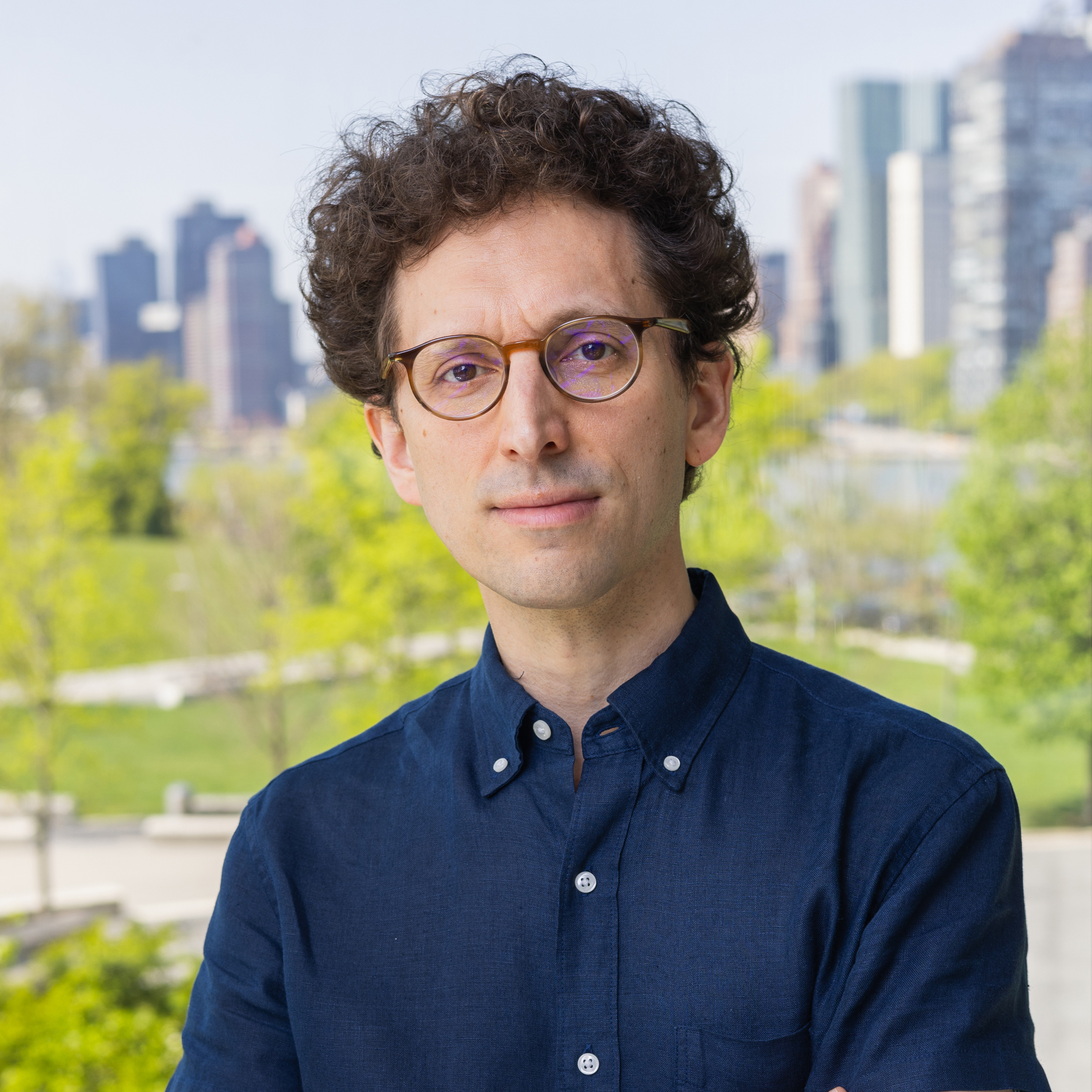 Yoav Artzi | Department of Computer Science | Cornell Bowers